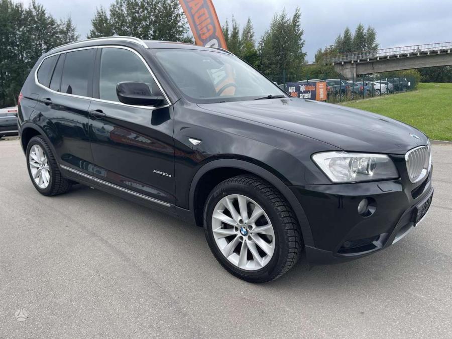 Melns BMW X3 2011 Kauņa, ar dzinēja tilpumu 2.99 L un nobraukumu 300 tūkst. km par 7750 €, foto 7 vietnē AUTOMOTO.COM.LV