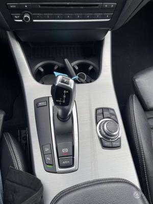 Melns BMW X3 2011 Kauņa, ar dzinēja tilpumu 2.99 L un nobraukumu 300 tūkst. km par 7750 €, foto 24 vietnē AUTOMOTO.COM.LV