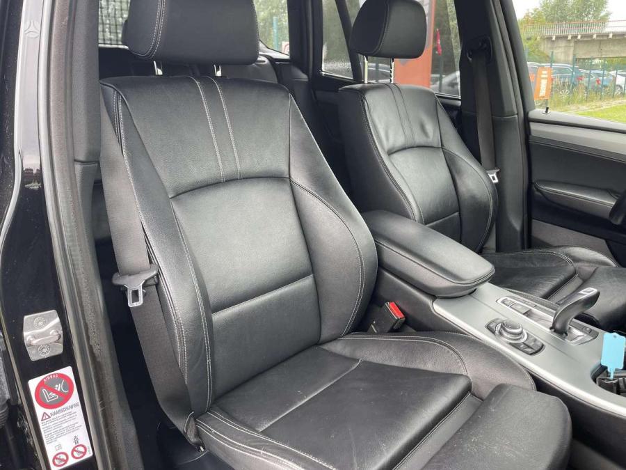 Melns BMW X3 2011 Kauņa, ar dzinēja tilpumu 2.99 L un nobraukumu 300 tūkst. km par 7750 €, foto 31 vietnē AUTOMOTO.COM.LV
