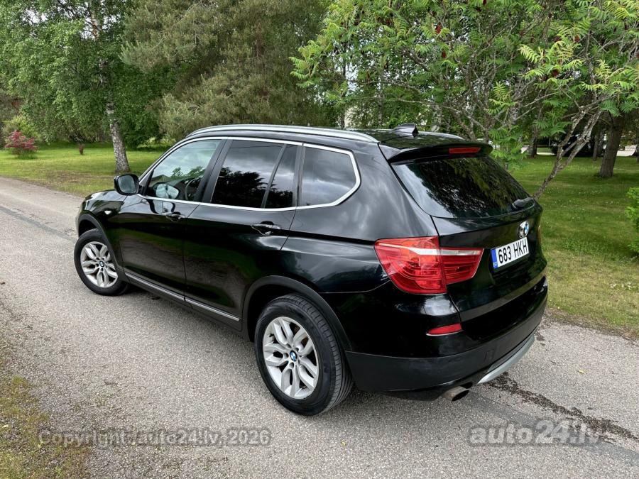 Melns BMW X3 2011 Tartu, ar dzinēja tilpumu 2.00 L un nobraukumu 325 tūkst. km par 6599 €, foto 5 vietnē AUTOMOTO.COM.LV