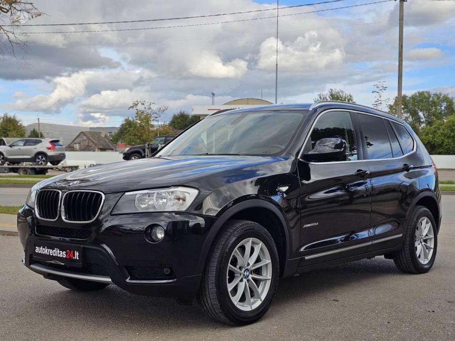 Black BMW X3 2011 in Siauliai, with an engine capacity of 2.00 L and mileage of 189 thousand km for 11450 €, photo 5 on AUTOMOTO.COM.LV