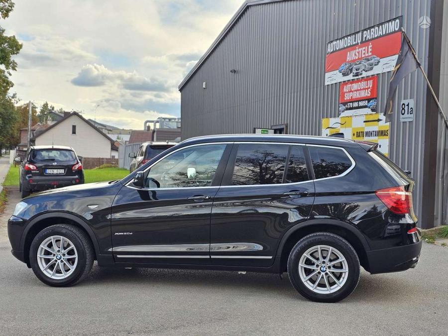 Black BMW X3 2011 in Siauliai, with an engine capacity of 2.00 L and mileage of 189 thousand km for 11450 €, photo 8 on AUTOMOTO.COM.LV