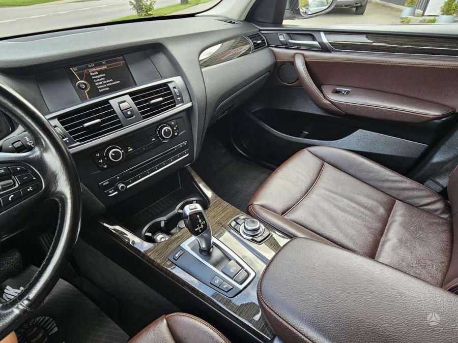 Black BMW X3 2011 in Siauliai, with an engine capacity of 2.00 L and mileage of 189 thousand km for 11450 €, photo 25 on AUTOMOTO.COM.LV