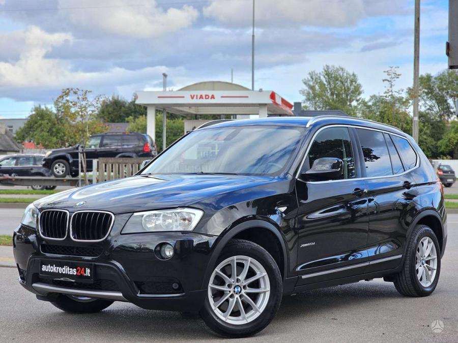 Black BMW X3 2011 in Siauliai, with an engine capacity of 2.00 L and mileage of 189 thousand km for 11450 €, photo 4 on AUTOMOTO.COM.LV