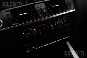 Black BMW X3 2011 in Jelgava, with an engine capacity of 2.00 L and mileage of 233 thousand km for 8500 €, photo 12 on AUTOMOTO.COM.LV