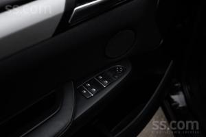 Black BMW X3 2011 in Jelgava, with an engine capacity of 2.00 L and mileage of 233 thousand km for 8500 €, photo 19 on AUTOMOTO.COM.LV