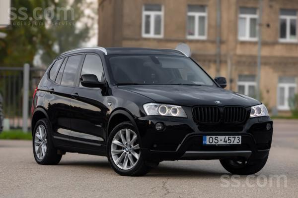 Black BMW X3 2011 in Jelgava, with an engine capacity of 2.00 L and mileage of 233 thousand km for 8800 €, photo 3 on AUTOMOTO.COM.LV