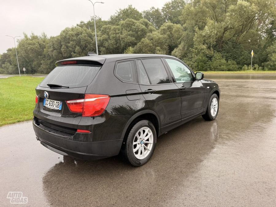 Melns BMW X3 2011 Tauragė, ar dzinēja tilpumu 2.00 L un nobraukumu 258 tūkst. km par 7450 €, foto 6 vietnē AUTOMOTO.COM.LV