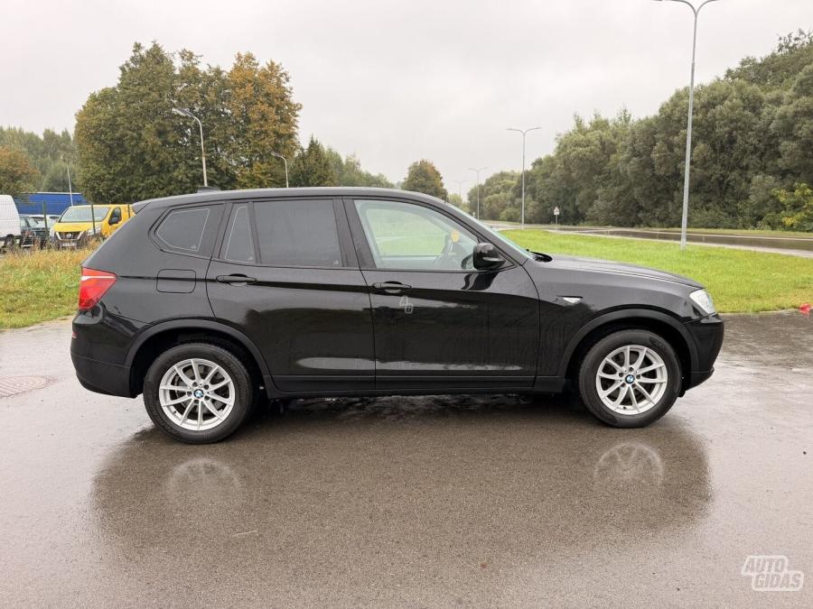 Melns BMW X3 2011 Tauragė, ar dzinēja tilpumu 2.00 L un nobraukumu 258 tūkst. km par 7450 €, foto 9 vietnē AUTOMOTO.COM.LV