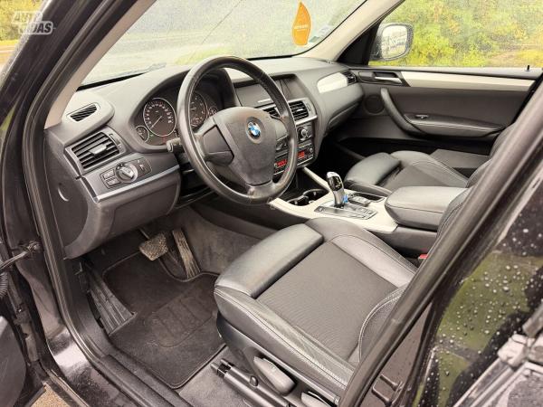 BMW X3 2011 in Taurage on AUTOMOTO.COM.LV Black BMW X3 2011 in Taurage, with an engine capacity of 2.00 L and mileage of 258 thousand km for 7450 €, photo 10 on AUTOMOTO.COM.LV