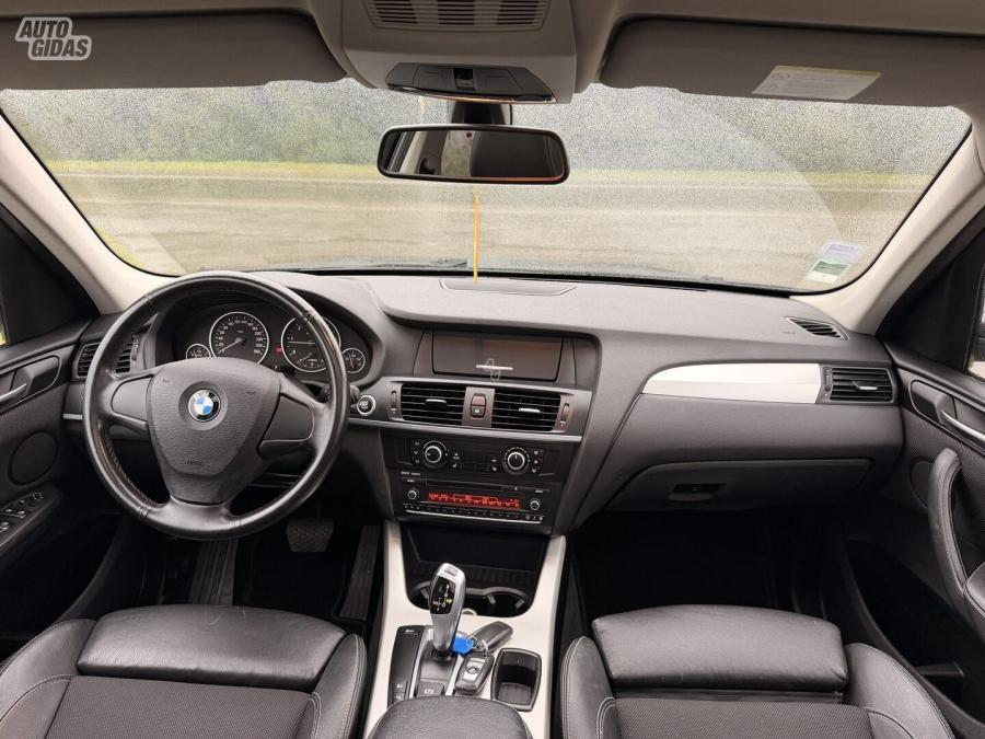 Melns BMW X3 2011 Tauragė, ar dzinēja tilpumu 2.00 L un nobraukumu 258 tūkst. km par 7450 €, foto 12 vietnē AUTOMOTO.COM.LV