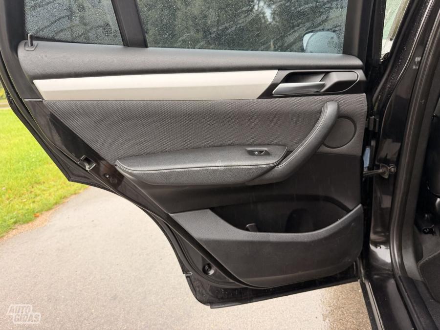 Melns BMW X3 2011 Tauragė, ar dzinēja tilpumu 2.00 L un nobraukumu 258 tūkst. km par 7450 €, foto 19 vietnē AUTOMOTO.COM.LV