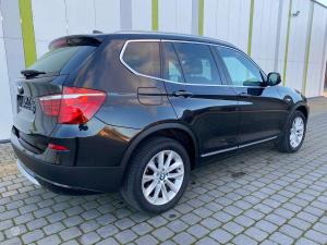 Black BMW X3 2012 in Raseiniai, with an engine capacity of 2.00 L and mileage of 320 thousand km for 7500 €, photo 6 on AUTOMOTO.COM.LV