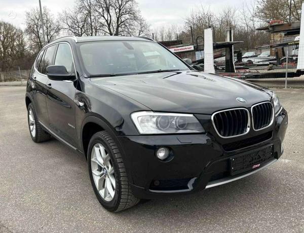 Black BMW X3 2012 in Panevezys, with an engine capacity of 2.00 L and mileage of 397 thousand km for 8500 €, photo 2 on AUTOMOTO.COM.LV