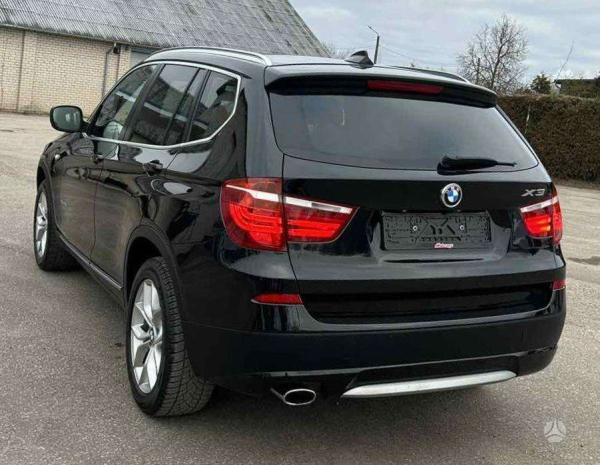 Black BMW X3 2012 in Panevezys, with an engine capacity of 2.00 L and mileage of 397 thousand km for 8500 €, photo 3 on AUTOMOTO.COM.LV
