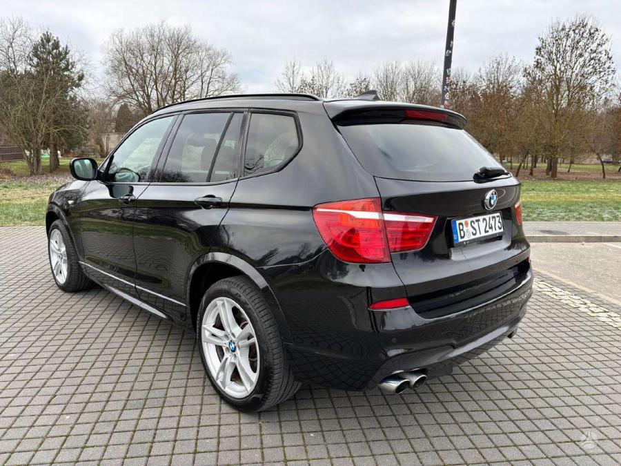 Black BMW X3 2012 in Panevezys, with an engine capacity of 2.99 L and mileage of 292 thousand km for 10700 €, photo 6 on AUTOMOTO.COM.LV