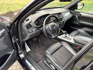 Black BMW X3 2012 in Panevezys, with an engine capacity of 2.99 L and mileage of 292 thousand km for 10700 €, photo 11 on AUTOMOTO.COM.LV