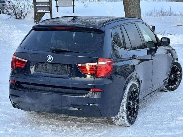 Black BMW X3 2012 in Vilnius, with an engine capacity of 2.99 L and mileage of 220 thousand km for 11499 €, photo 7 on AUTOMOTO.COM.LV