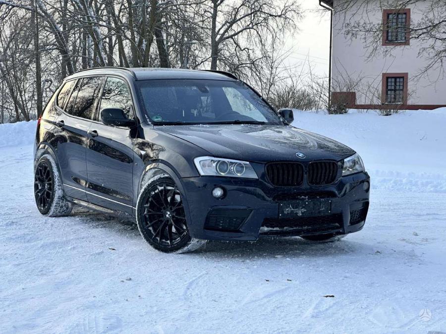 Black BMW X3 2012 in Vilnius, with an engine capacity of 2.99 L and mileage of 220 thousand km for 11499 €, photo 8 on AUTOMOTO.COM.LV