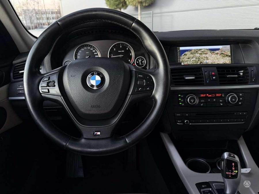 Melns BMW X3 2012 Šauļi, ar dzinēja tilpumu 2.00 L un nobraukumu 281 tūkst. km par 10650 €, foto 14 vietnē AUTOMOTO.COM.LV