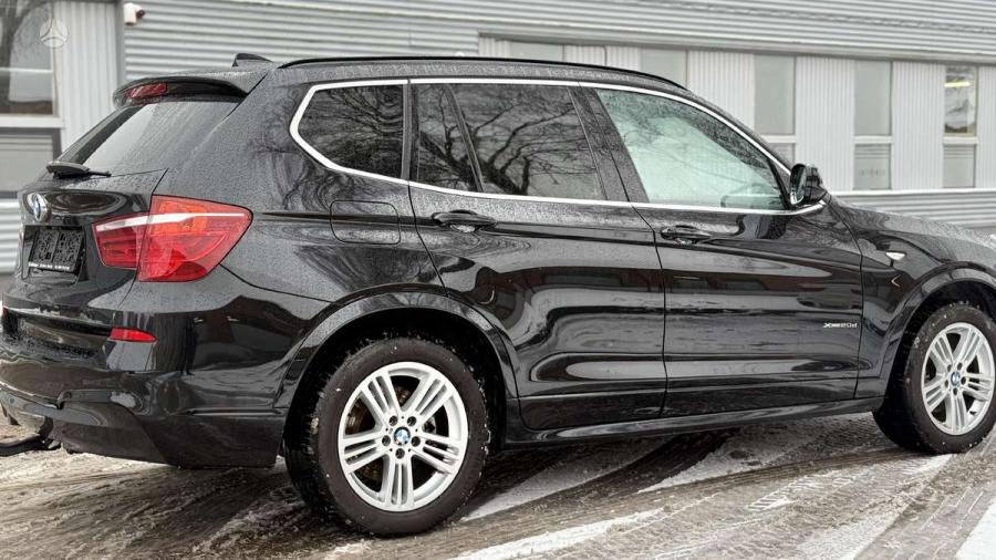 Black BMW X3 2012 in Panevezys, with an engine capacity of 2.00 L and mileage of 250 thousand km for 8700 €, photo 9 on AUTOMOTO.COM.LV