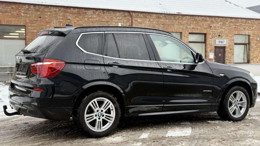 Black BMW X3 2012 in Panevezys, with an engine capacity of 2.00 L and mileage of 250 thousand km for 8700 €, photo 13 on AUTOMOTO.COM.LV