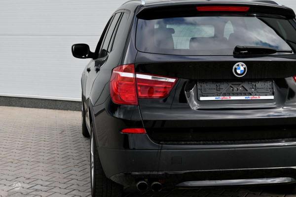 Black BMW X3 2012 in Kretinga, with an engine capacity of 2.99 L and mileage of 264 thousand km for 9999 €, photo 10 on AUTOMOTO.COM.LV