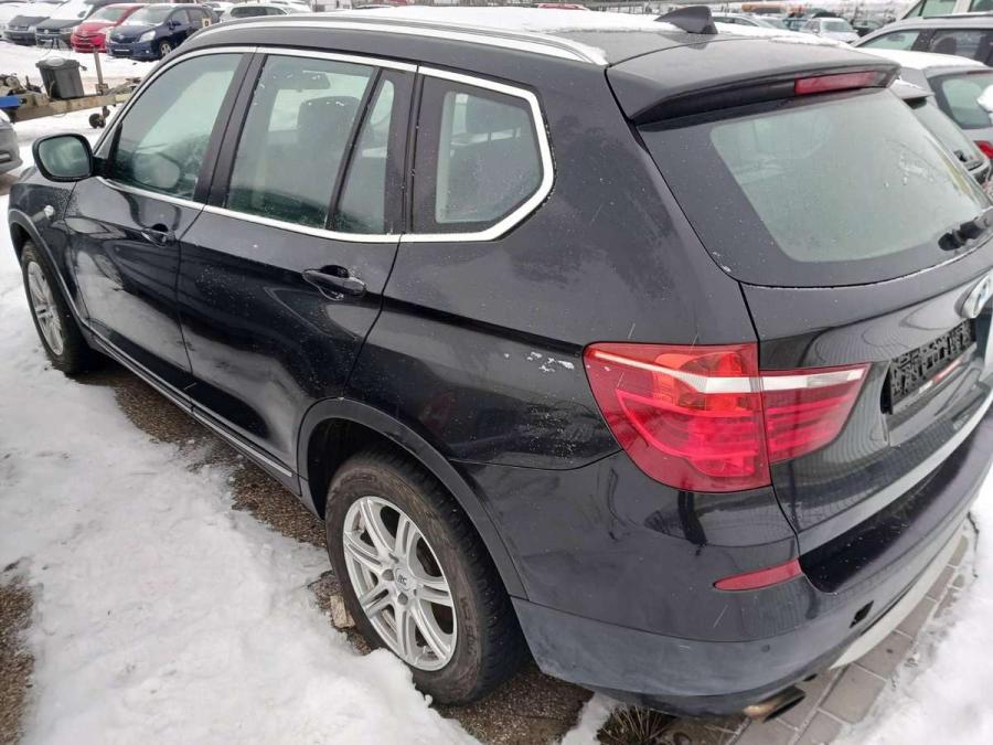 Melns BMW X3 2012 Marijampole, ar dzinēja tilpumu 2.00 L un nobraukumu 122 tūkst. km par 4150 €, foto 4 vietnē AUTOMOTO.COM.LV