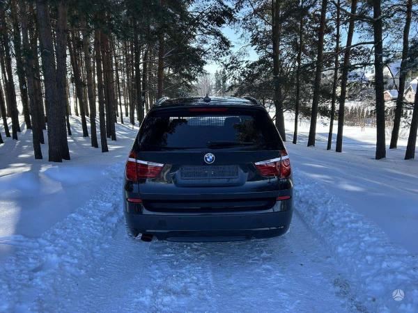 Melns BMW X3 2012 Utena, ar dzinēja tilpumu 2.00 L un nobraukumu 237 tūkst. km par 9650 €, foto 7 vietnē AUTOMOTO.COM.LV