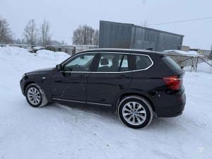 Black BMW X3 2012 in Panevezys, with an engine capacity of 2.00 L and mileage of 234 thousand km for 10200 €, photo 12 on AUTOMOTO.COM.LV