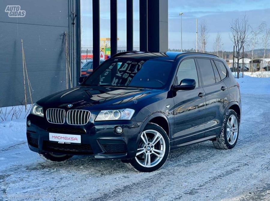 Black BMW X3 2012 in Vilnius, with an engine capacity of 3.00 L and mileage of 350 thousand km for 9190 €, photo 3 on AUTOMOTO.COM.LV