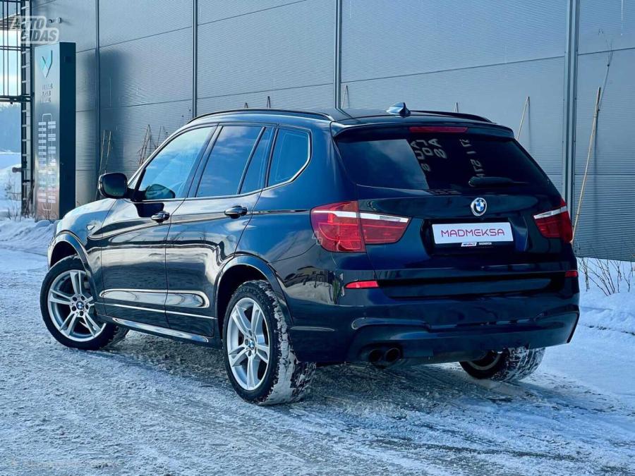 Black BMW X3 2012 in Vilnius, with an engine capacity of 3.00 L and mileage of 350 thousand km for 9190 €, photo 12 on AUTOMOTO.COM.LV