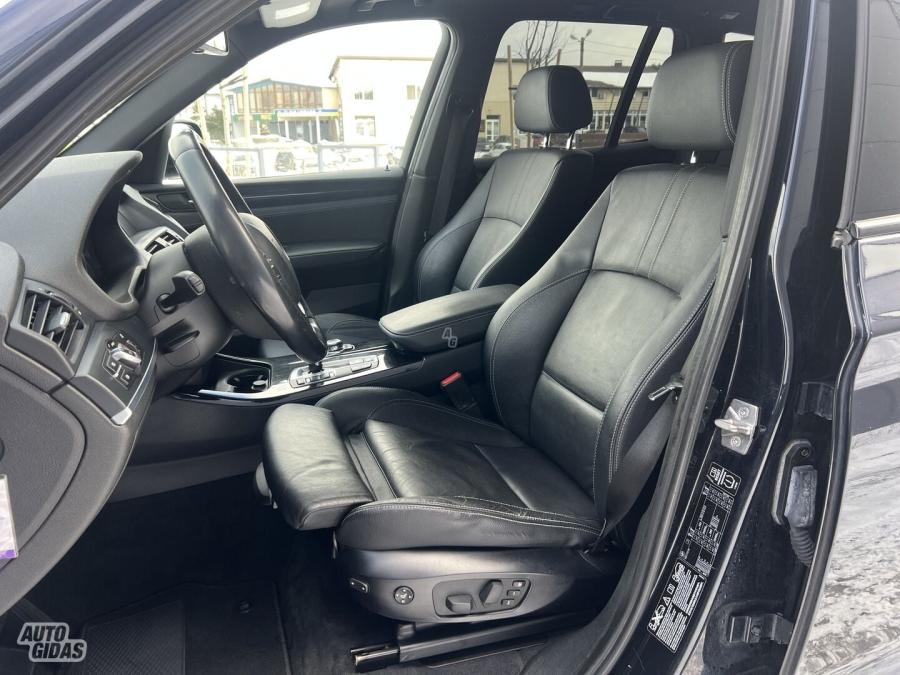 Black BMW X3 2012 in Vilnius, with an engine capacity of 3.00 L and mileage of 350 thousand km for 9190 €, photo 24 on AUTOMOTO.COM.LV