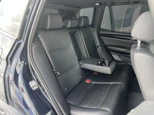 Black BMW X3 2012 in Vilnius, with an engine capacity of 3.00 L and mileage of 350 thousand km for 9190 €, photo 31 on AUTOMOTO.COM.LV
