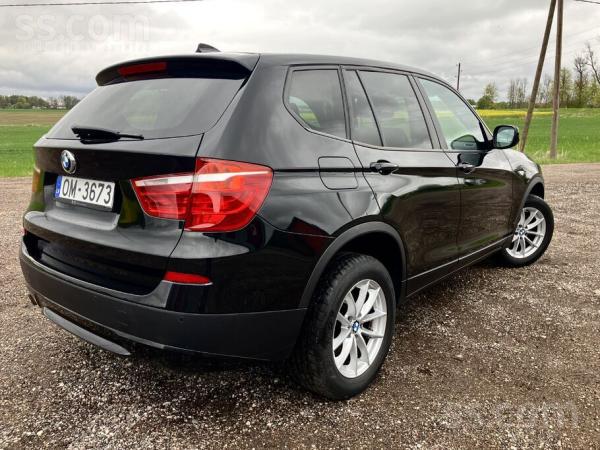 Black BMW X3 2012 in Talsi, with an engine capacity of 2.00 L and mileage of 198 thousand km for 10999 €, photo 3 on AUTOMOTO.COM.LV