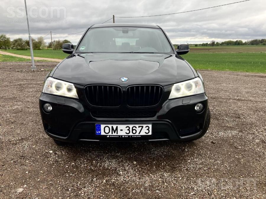 Black BMW X3 2012 in Talsi, with an engine capacity of 2.00 L and mileage of 198 thousand km for 10999 €, photo 9 on AUTOMOTO.COM.LV