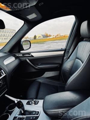 Melns BMW X3 2012 Rīga, ar dzinēja tilpumu 3.00 L un nobraukumu 296 tūkst. km par 10500 €, foto 5 vietnē AUTOMOTO.COM.LV