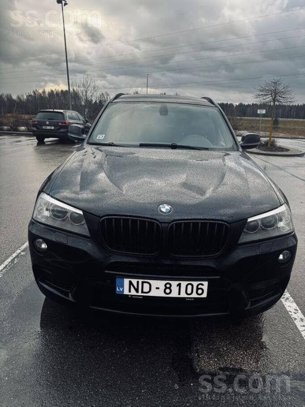 Black BMW X3 2012 in Riga, with an engine capacity of 3.00 L and mileage of 296 thousand km for 10500 €, photo 7 on AUTOMOTO.COM.LV