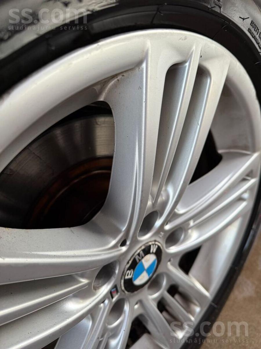 Melns BMW X3 2012 Rīga, ar dzinēja tilpumu 3.00 L un nobraukumu 296 tūkst. km par 10500 €, foto 14 vietnē AUTOMOTO.COM.LV