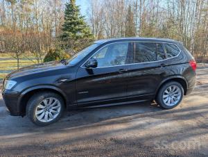 Black BMW X3 2012 in Ogre, with an engine capacity of 2.00 L and mileage of 134 thousand km for 13500 €, photo 5 on AUTOMOTO.COM.LV