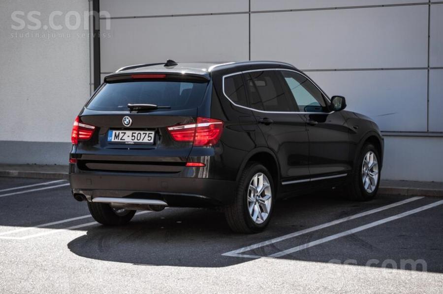 Black BMW X3 2012 in Riga, with an engine capacity of 2.00 L and mileage of 0 thousand km for 9990 €, photo 5 on AUTOMOTO.COM.LV