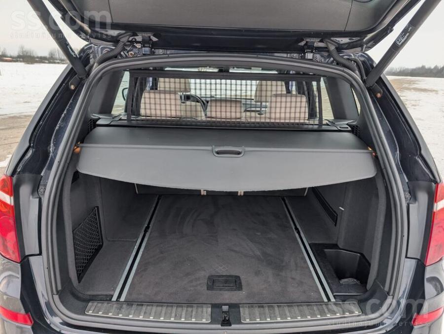 Black BMW X3 2012 in Riga, with an engine capacity of 2.00 L and mileage of 253 thousand km for 12690 €, photo 20 on AUTOMOTO.COM.LV