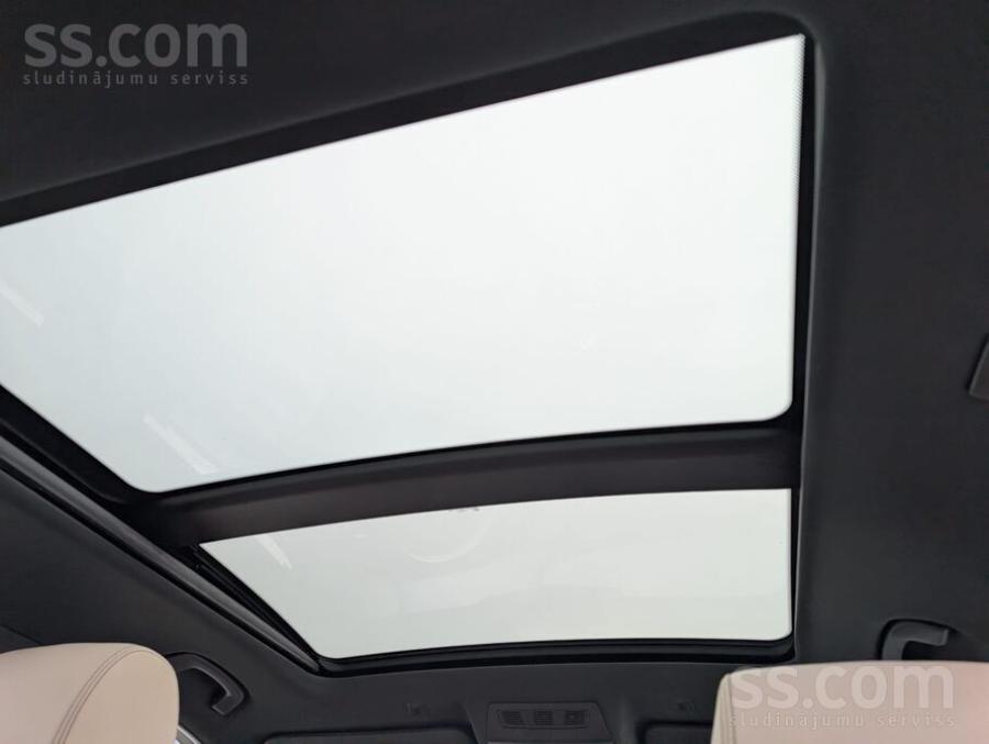 Black BMW X3 2012 in Riga, with an engine capacity of 2.00 L and mileage of 253 thousand km for 12690 €, photo 21 on AUTOMOTO.COM.LV