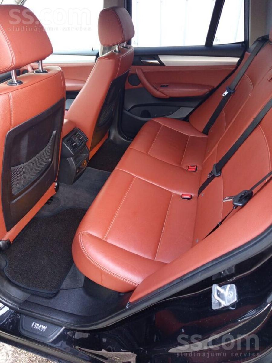 Black BMW X3 2012 in Riga, with an engine capacity of 3.00 L and mileage of 271 thousand km for 13400 €, photo 5 on AUTOMOTO.COM.LV