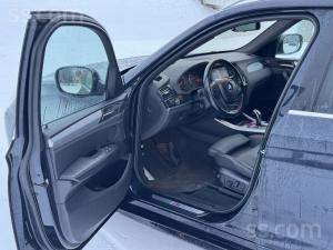 Black BMW X3 2012 in Riga, with an engine capacity of 3.00 L and mileage of 200 thousand km for 14350 €, photo 6 on AUTOMOTO.COM.LV