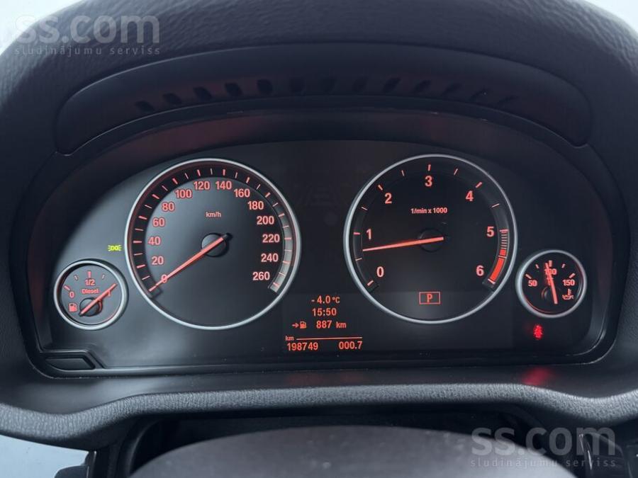 Black BMW X3 2012 in Riga, with an engine capacity of 3.00 L and mileage of 200 thousand km for 14350 €, photo 10 on AUTOMOTO.COM.LV