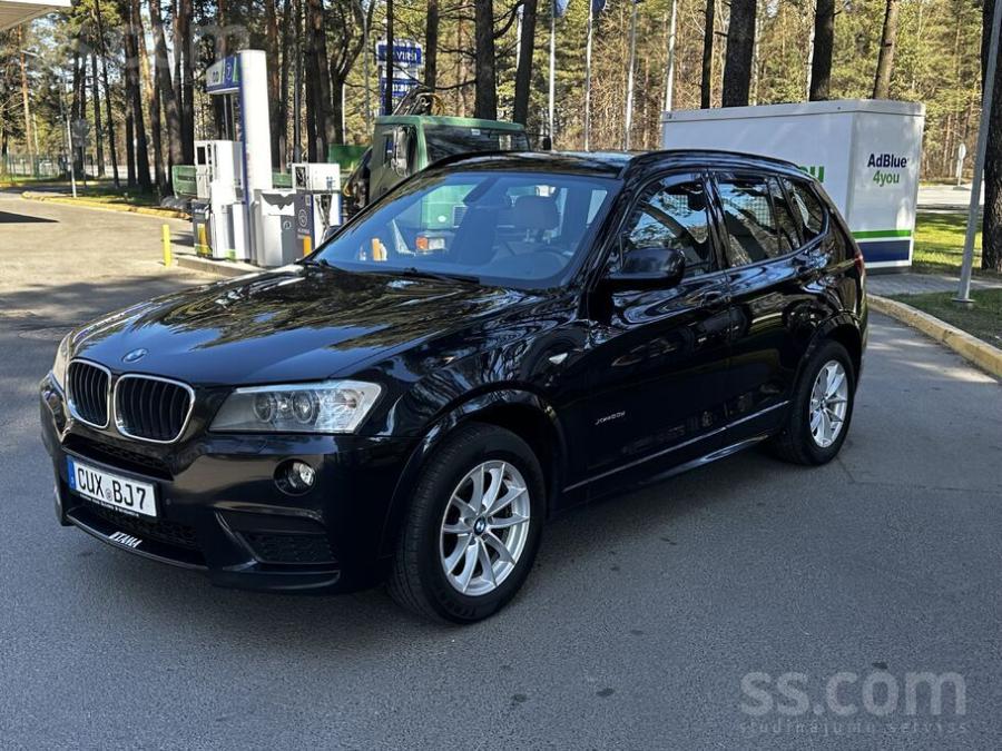 Black BMW X3 2012 in Riga, with an engine capacity of 2.00 L and mileage of 253 thousand km for 11890 €, photo 4 on AUTOMOTO.COM.LV
