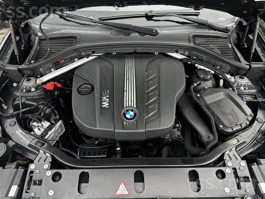 Black BMW X3 2012 in Riga, with an engine capacity of 2.00 L and mileage of 253 thousand km for 11890 €, photo 7 on AUTOMOTO.COM.LV