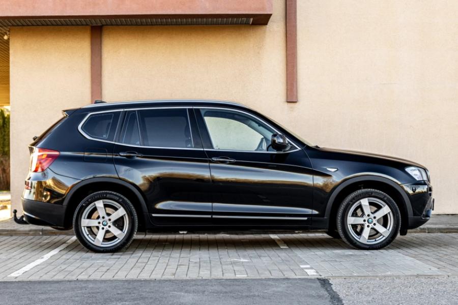 Melns BMW X3 2012 Rīga, ar dzinēja tilpumu 3.00 L un nobraukumu 260 tūkst. km par 10790 €, foto 35 vietnē AUTOMOTO.COM.LV