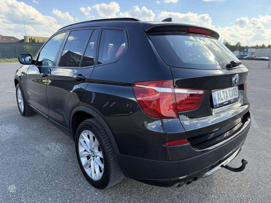 Black BMW X3 2012 in Vilnius, with an engine capacity of 2.99 L and mileage of 275 thousand km for 10399 €, photo 7 on AUTOMOTO.COM.LV